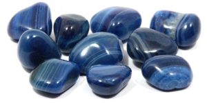 Ágata azul - Qual o significado? Quais benefícios? Como usá-la?
