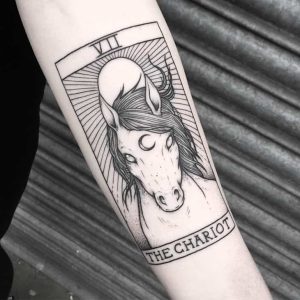 Tattoo de tarot: 15 ideias lindíssimas para se inspirar